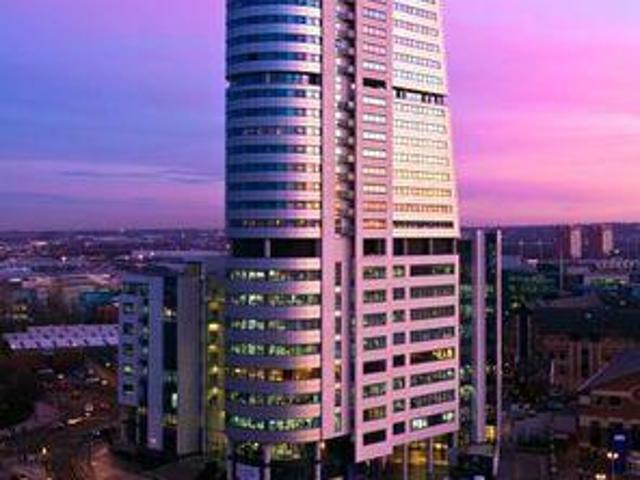 2 Bedroom Apartment Leeds Leeds LS99523777