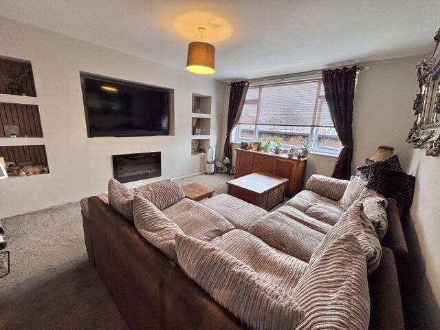 2 Bedroom Apartment Leicester Leicester 101678036