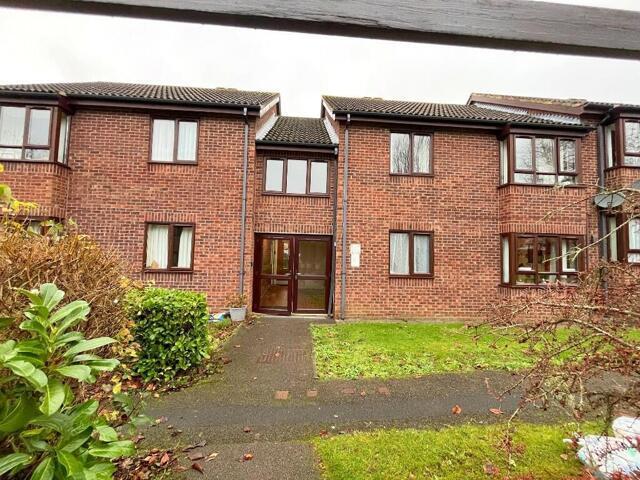 2 Bedroom Apartment Leicester Leicester 89073439