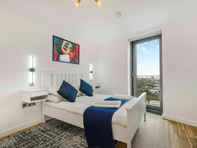 2 Bedroom Apartment Liverpool Liverpool 101587983