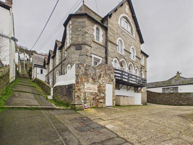 2 Bedroom Apartment Looe Cornwall LS99986604