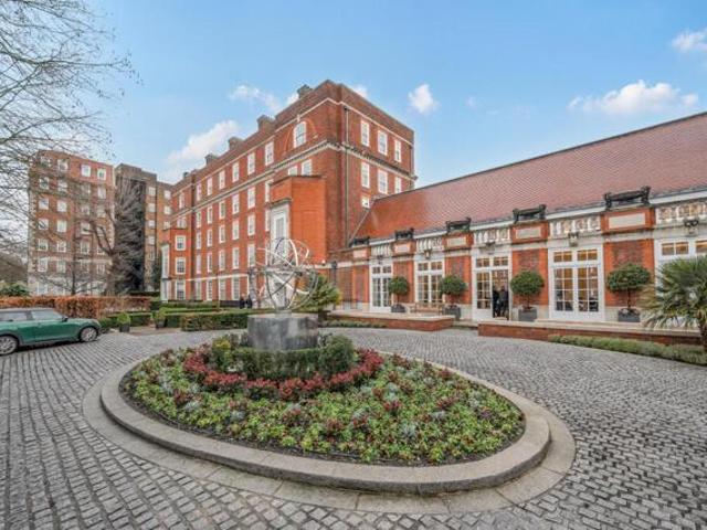 2 Bedroom Apartment London Greater London 99161623
