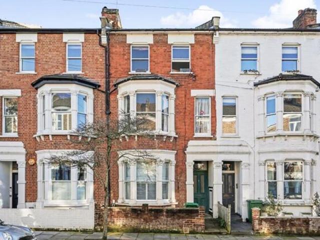 2 Bedroom Apartment London Greater London 99290115