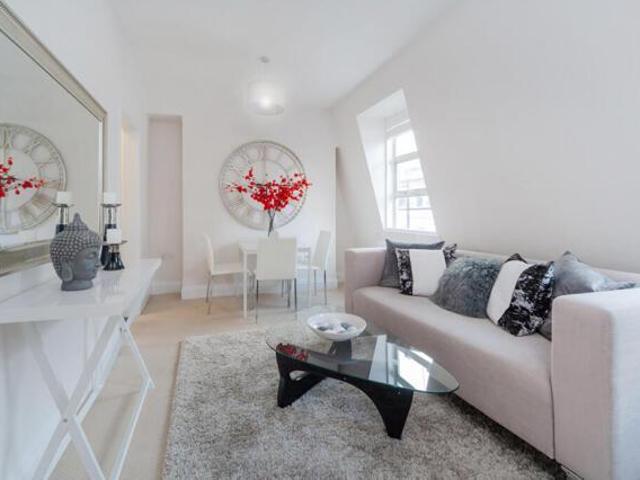 2 Bedroom Apartment London Greater London 99608427