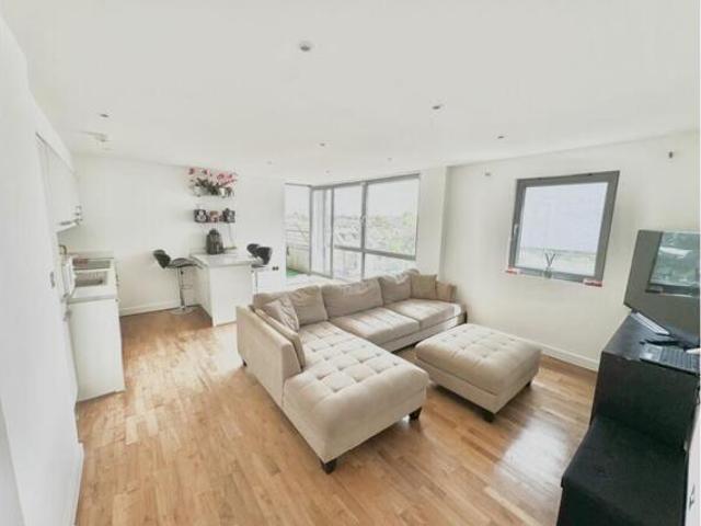 2 Bedroom Apartment London Greater London LS101168609