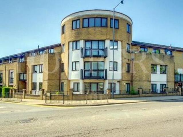 2 Bedroom Apartment London Greater London LS101351924