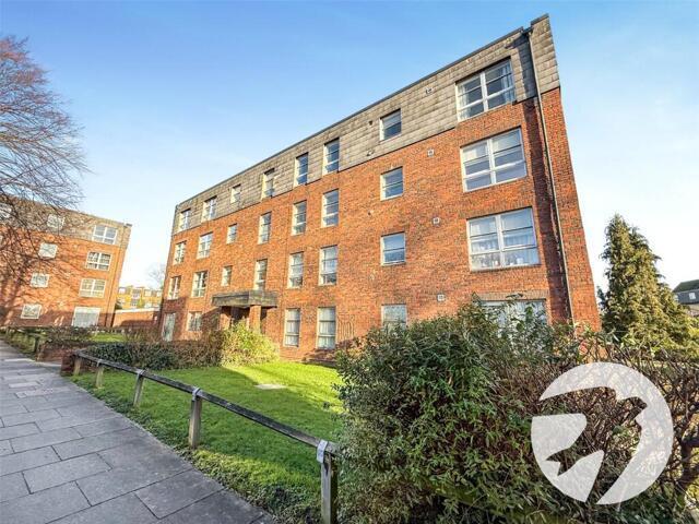2 Bedroom Apartment London Greater London LS101677749