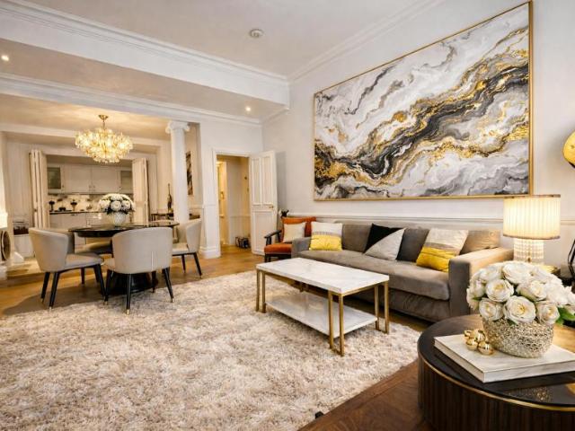 2 Bedroom Apartment London London 101111478