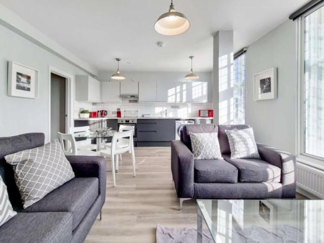 2 Bedroom Apartment London London 101820232