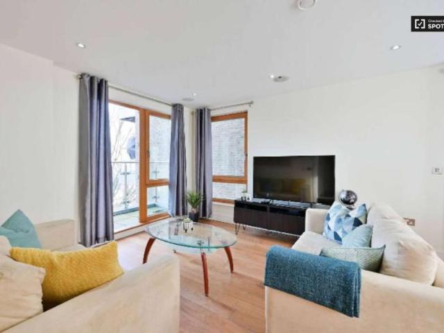 2 Bedroom Apartment London London 101820850