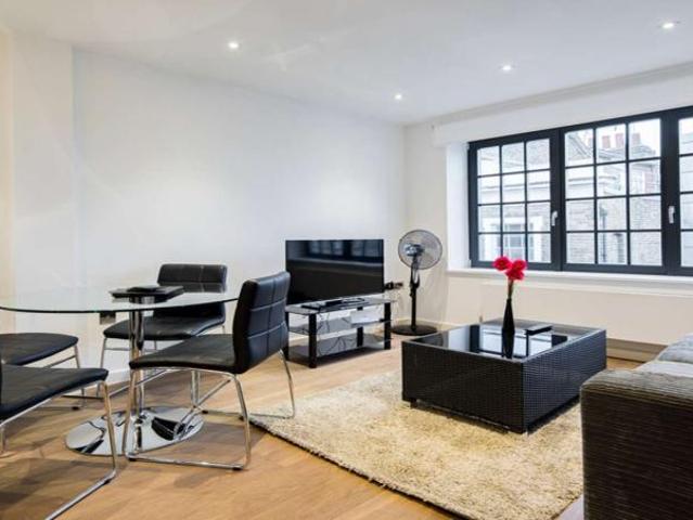 2 Bedroom Apartment London London 101847192