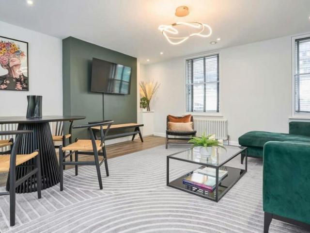 2 Bedroom Apartment London London 88999669