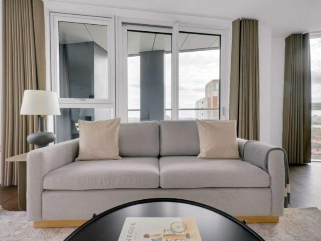 2 Bedroom Apartment London London 95625354