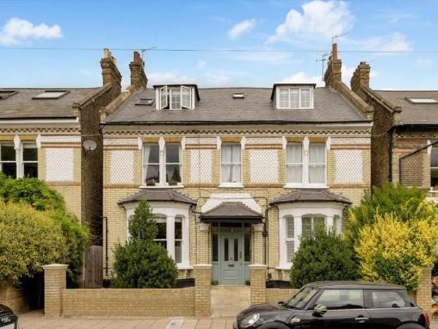2 Bedroom Apartment London London 98648963