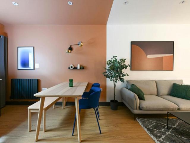 2 Bedroom Apartment London London LS89521071