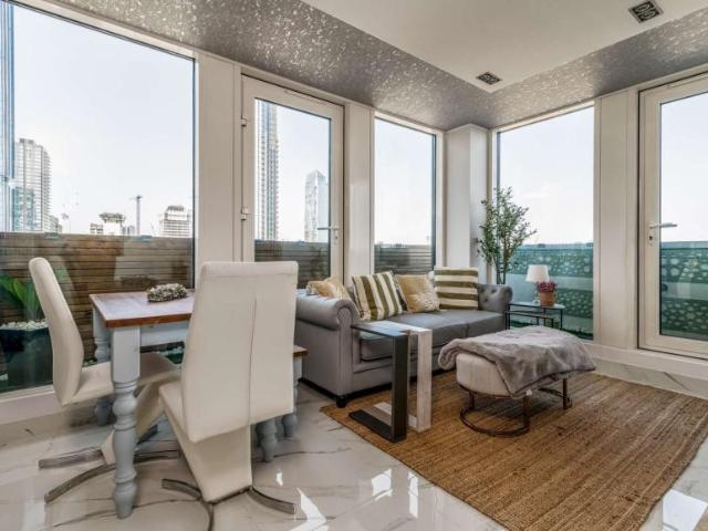2 Bedroom Apartment London London LS96719339