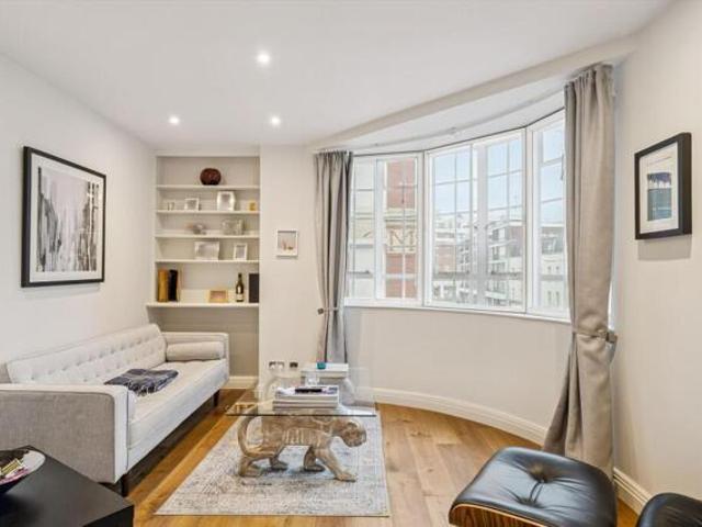 2 Bedroom Apartment Londres Great London LS99437055