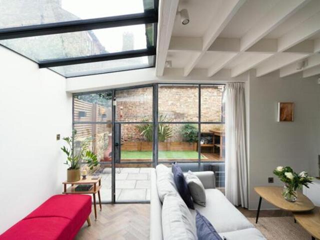 2 Bedroom Apartment Londres Great London 101931399
