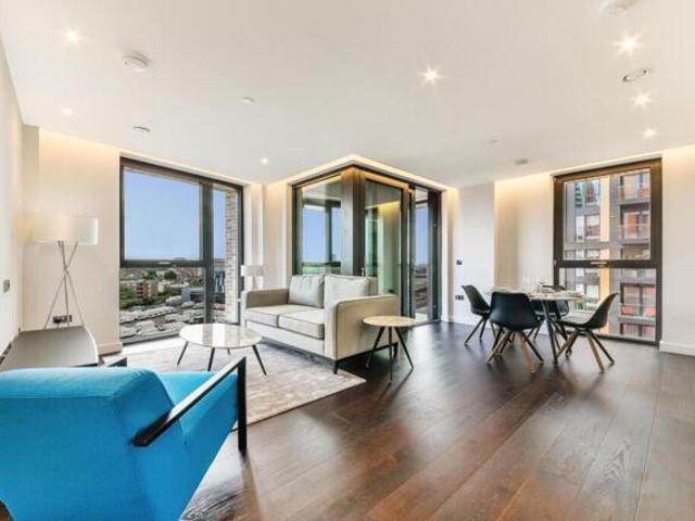 2 Bedroom Apartment Londres Greater London LS99840057