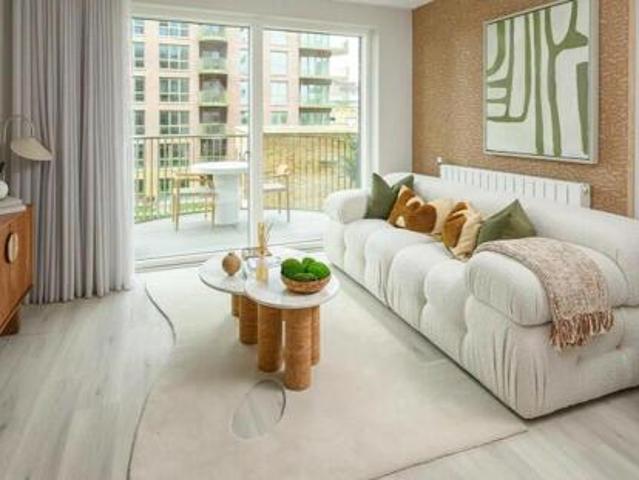 2 Bedroom Apartment Londres Greater London LS99952144