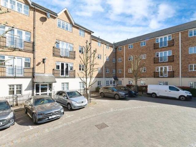 2 Bedroom Apartment Purfleet Thurrock LS99130436