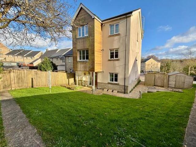 2 Bedroom Apartment Penryn Cornwall 100786693