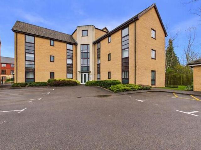 2 Bedroom Apartment Peterborough Cambridgeshire LS100854881