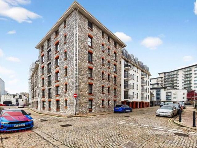 2 Bedroom Apartment Plymouth Plymouth LS99608333