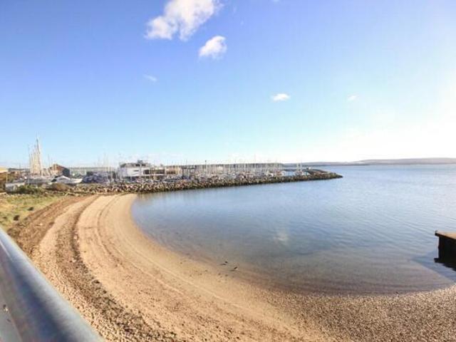 2 Bedroom Apartment Poole Poole 101931673
