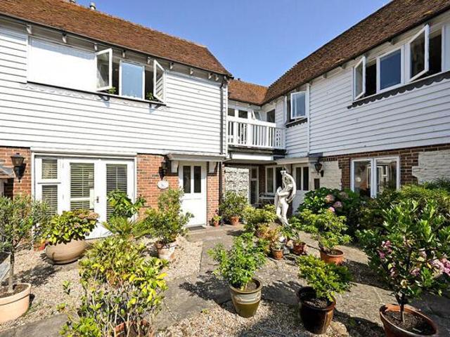 2 Bedroom Apartment Rye East Sussex 98687820