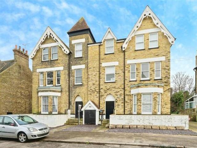 2 Bedroom Apartment Ramsgate Kent LS99571972