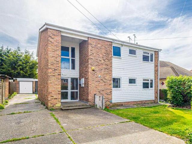 2 Bedroom Apartment Rayleigh Essex LS98930164