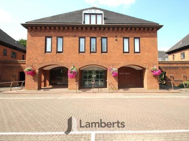 2 Bedroom Apartment Redditch Worcestershire LS98687392