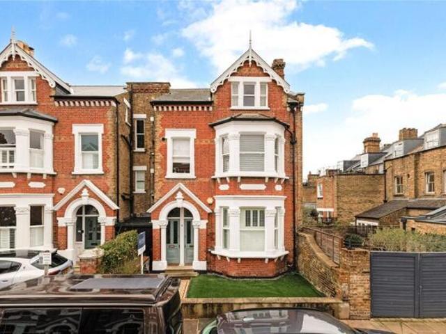 2 Bedroom Apartment Richmond Greater London 100579050