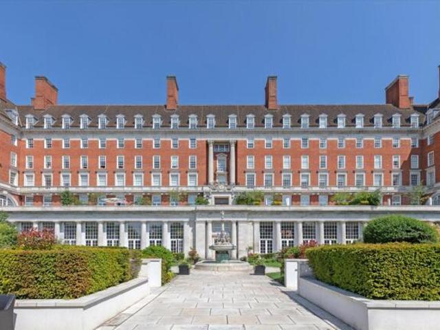 2 Bedroom Apartment Richmond Greater London 101676620
