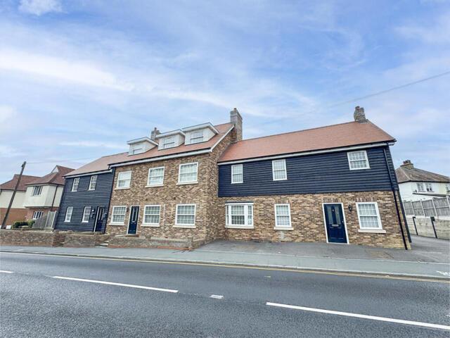 2 Bedroom Apartment Rochford Essex LS99475749