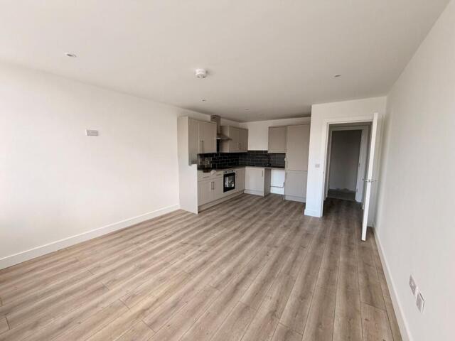 2 Bedroom Apartment Rotherham South Yorkshire LS101647515