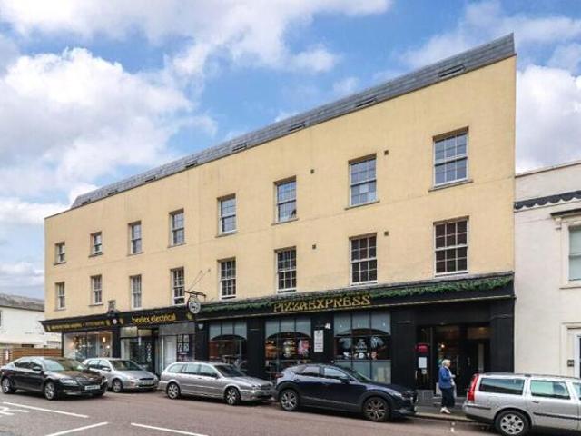 2 Bedroom Apartment St. Albans Hertfordshire LS98612687