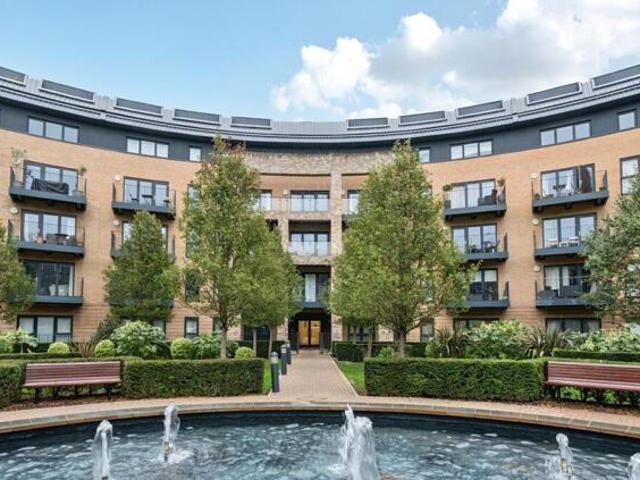 2 Bedroom Apartment Stanmore Greater London 101891884