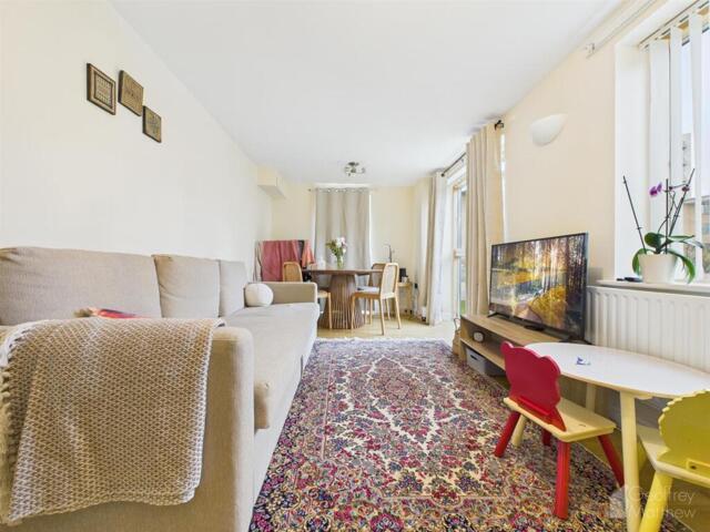 2 Bedroom Apartment Stevenage Hertfordshire LS98864456