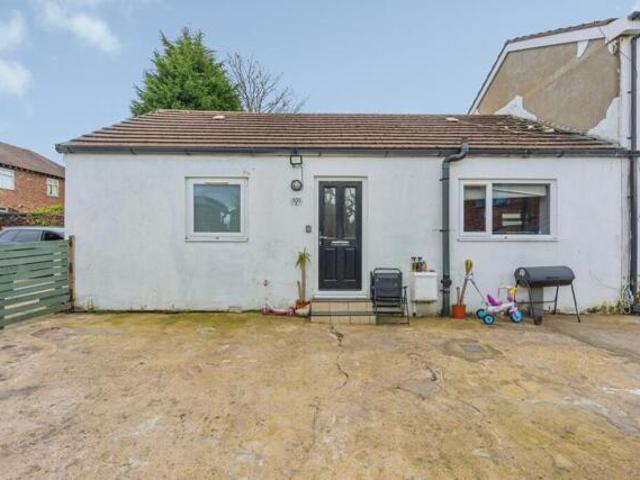 2 Bedroom Apartment Stockport Stockport LS100456269