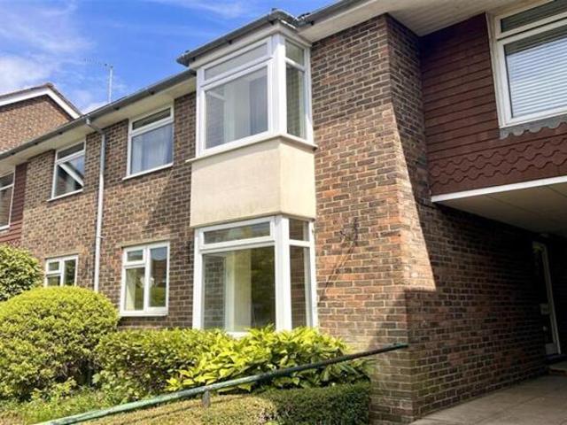 2 Bedroom Apartment Storrington West Sussex 101678647