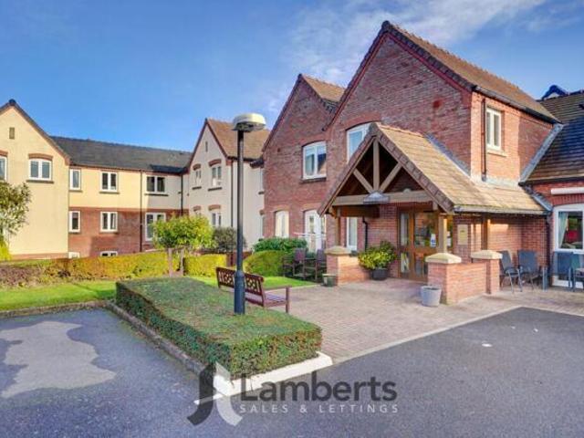 2 Bedroom Apartment Studley Warwickshire 98903742