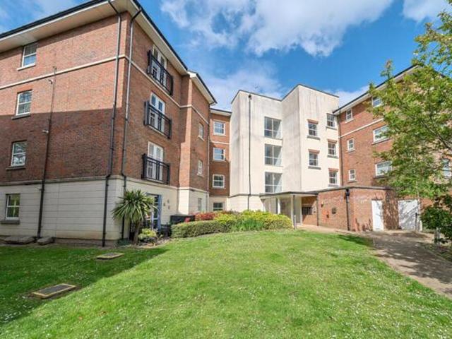 2 Bedroom Apartment Surrey Great London LS101892097
