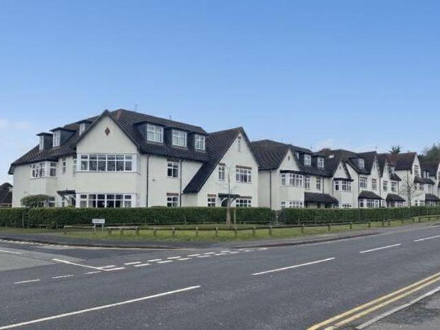 2 Bedroom Apartment Sutton Coldfield Birmingham 100398380