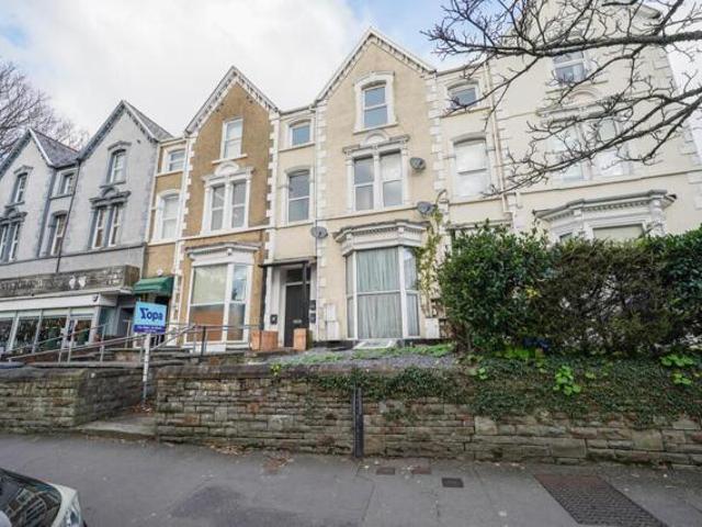 2 Bedroom Apartment Swansea Swansea LS100917475
