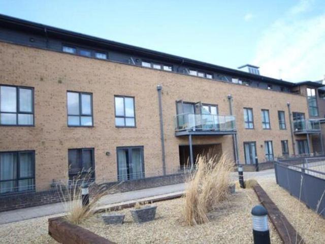 2 Bedroom Apartment Swindon Swindon LS101676188