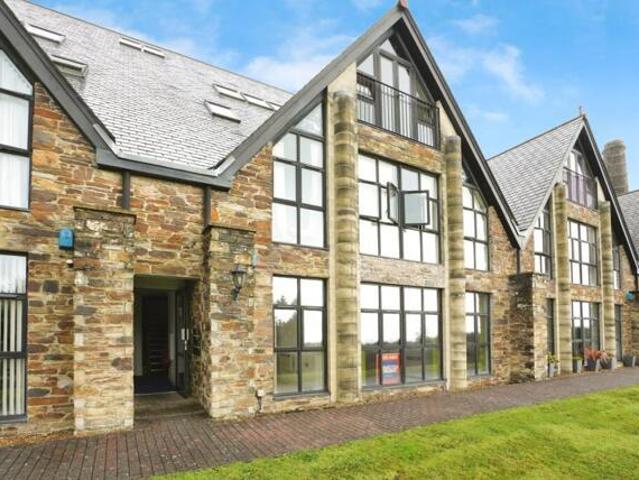 2 Bedroom Apartment Saint Austell Cornwall 98262513