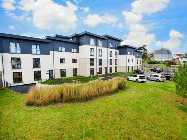 2 Bedroom Apartment Sandown Isle Of Wight LS99926372