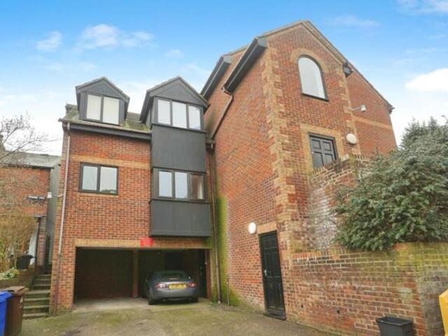 2 Bedroom Apartment Sheffield Sheffield LS98718468